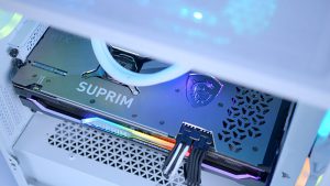 Build a Stunning All-White RTX 3070Ti Gaming PC Build - GeekaWhat