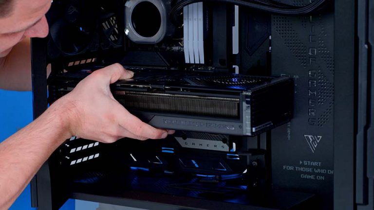 ASUS ROG Hyperion GR701 BTF Edition Case Review - GeekaWhat