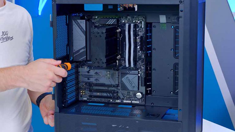 The Ultimate $1100 Gaming PC Build Guide - GeekaWhat