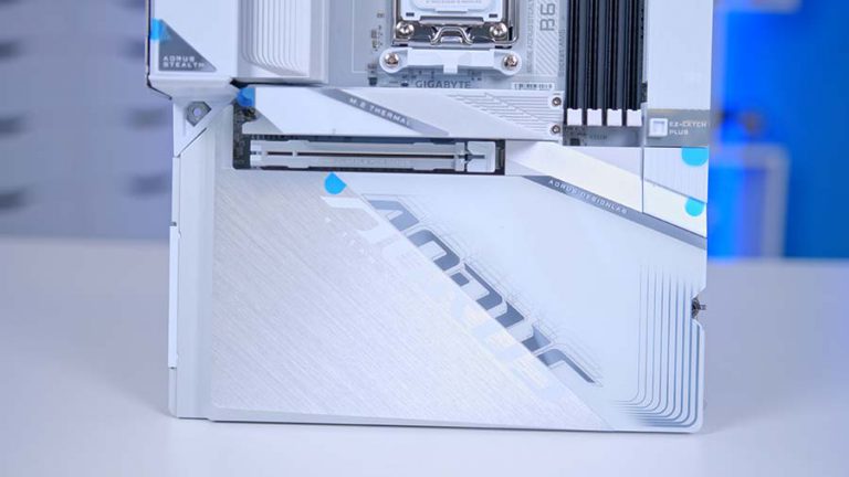 Gigabyte B650E AORUS STEALTH ICE Motherboard Review - GeekaWhat