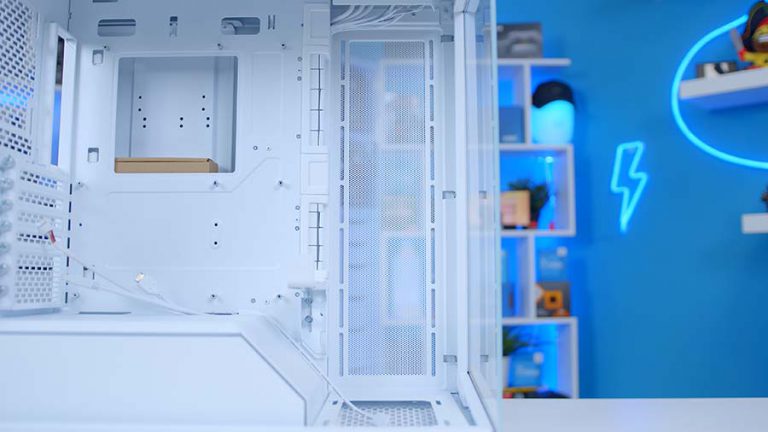 Phanteks NV5 Case Review - GeekaWhat