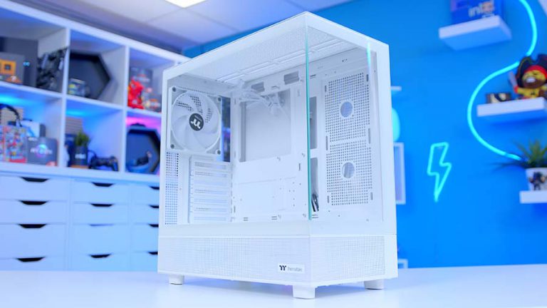 Building a Stunning $1600 White Gaming PC - GeekaWhat