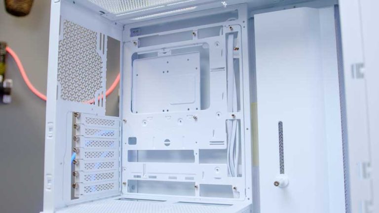 The Best White PC Cases to Buy in 2025 - GeekaWhat