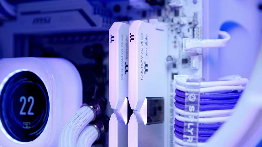 Building a Purple Gaming PC Build. FT. HYTE X50 & RTX 5070 Ti - GeekaWhat